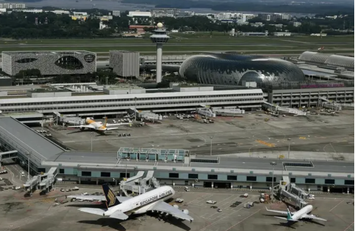 Singapore's Changi Airport to Add 600 Extra Flights to China Ahead of ...